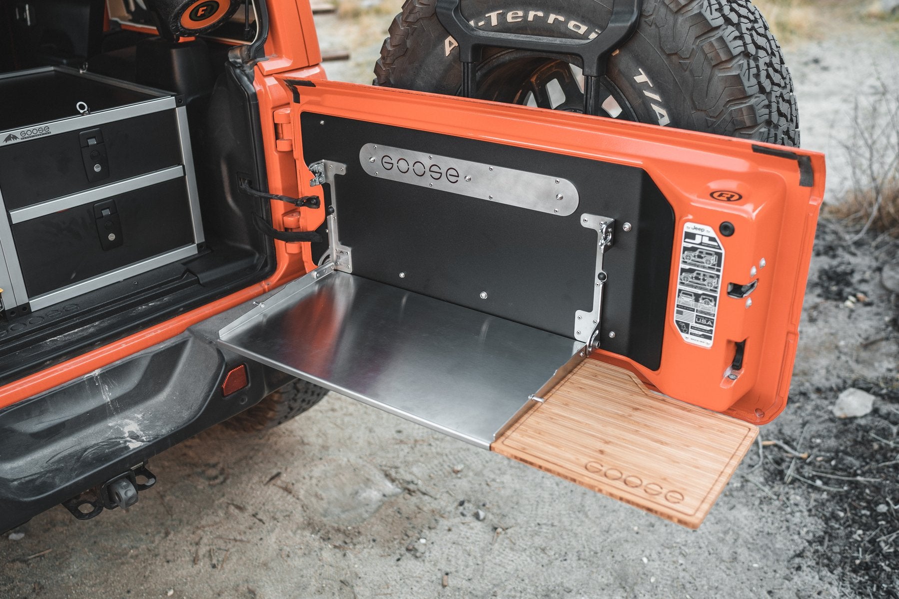 Jeep Wrangler 2018-Present JL / JLU - Goose Gear Tailgate Table – EPIC ...